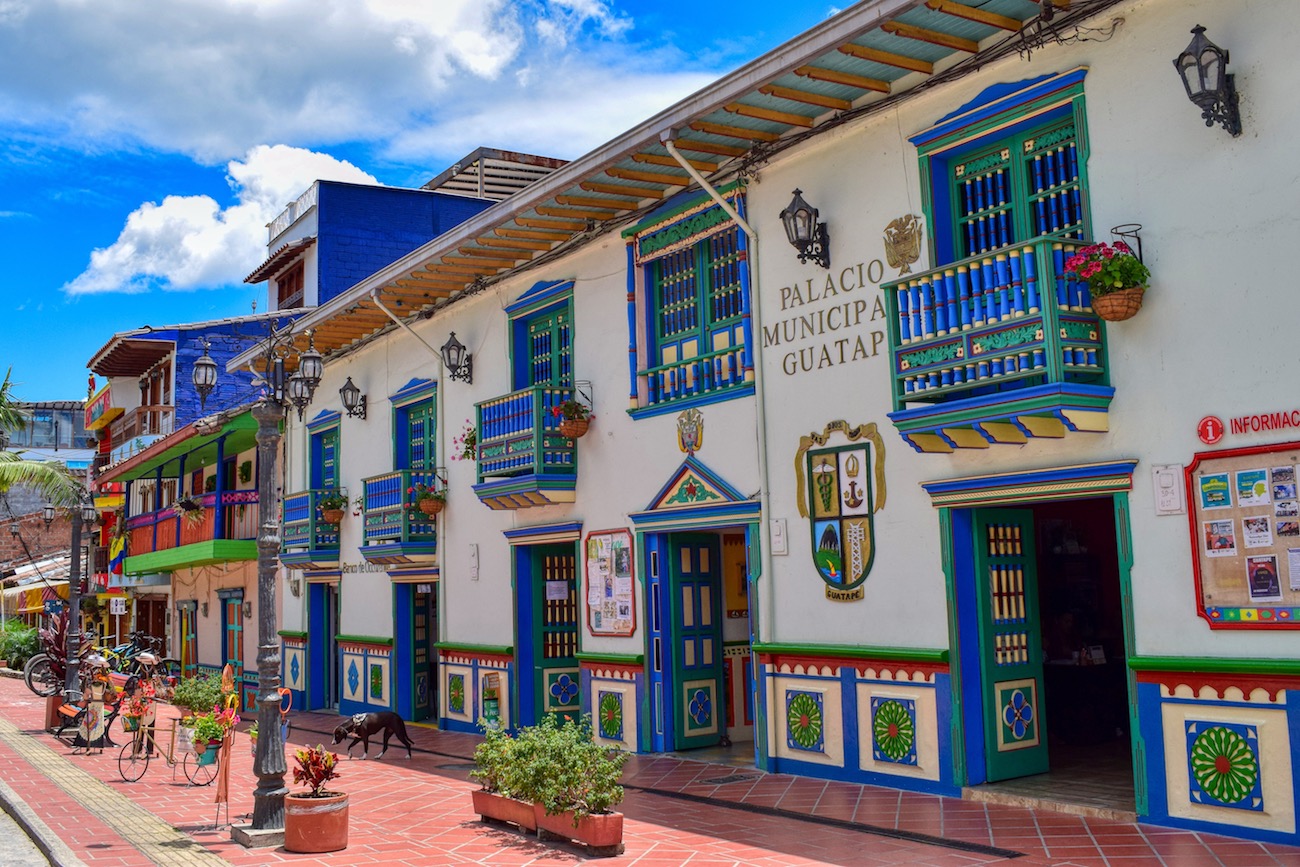 A Perfect Trip to Guatapé: Colombia’s Most Colourful Town - Free Two Roam