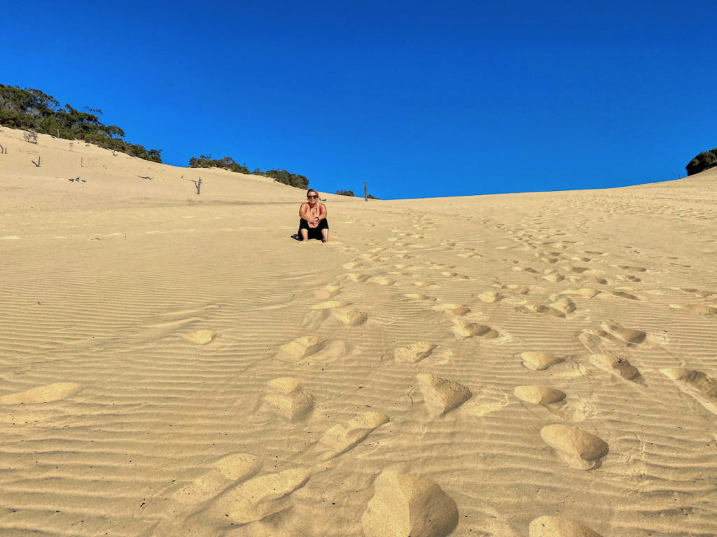 This is Why You Should Visit Rainbow Beach - Free Two Roam